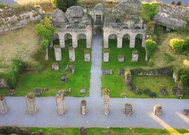 Forum antique de Bavay